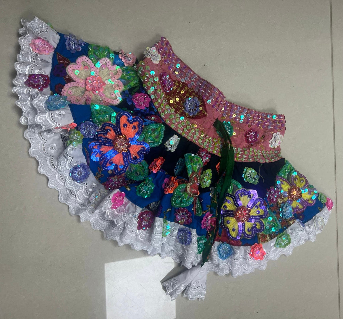 SKIRTS & SHORTS – GYPSABELLA